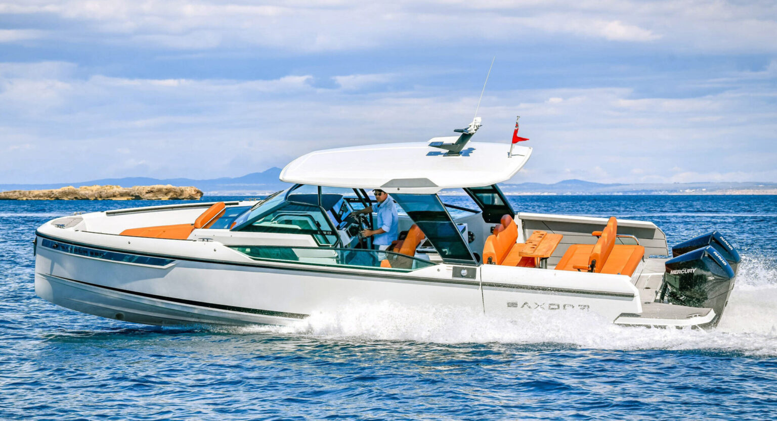 Saxdor 320 GTO - Saxdor Yachts