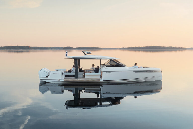 Saxdor 400 GTO | 40ft Outboard Yacht | Your Private Island